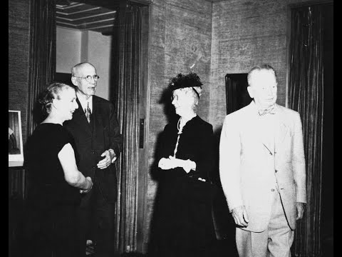 S01E02: Tour of the Friends and Visitors of Saarinen House
