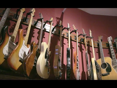 Business Phone System for Recording Studios | Ooma Review with Storefront Music using Ooma Office