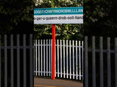 Top 10 Longest Place Names on Earth!