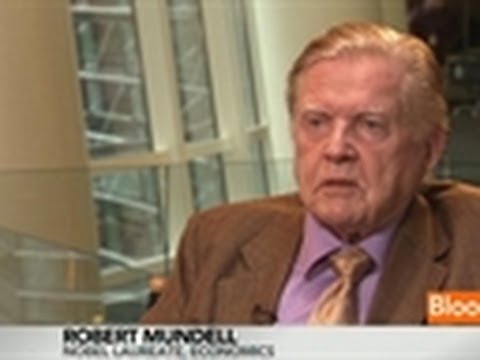 Robert Mundell on Italy's Berlusconi, ECB Loans