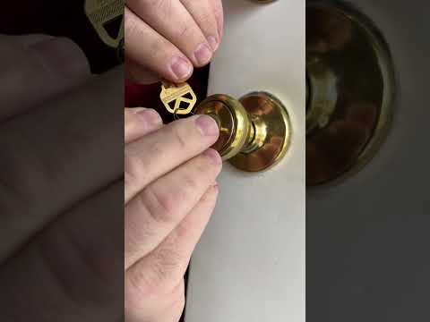 Kwikset Smartkey Door Knob