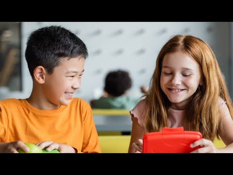 Dietician talks healthy back to school lunches, how to teach kids healthy eating habits
