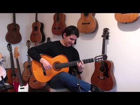 Manuel Reyes Flamenco guitar (Estudio) 1982 - fine | Reverb Canada