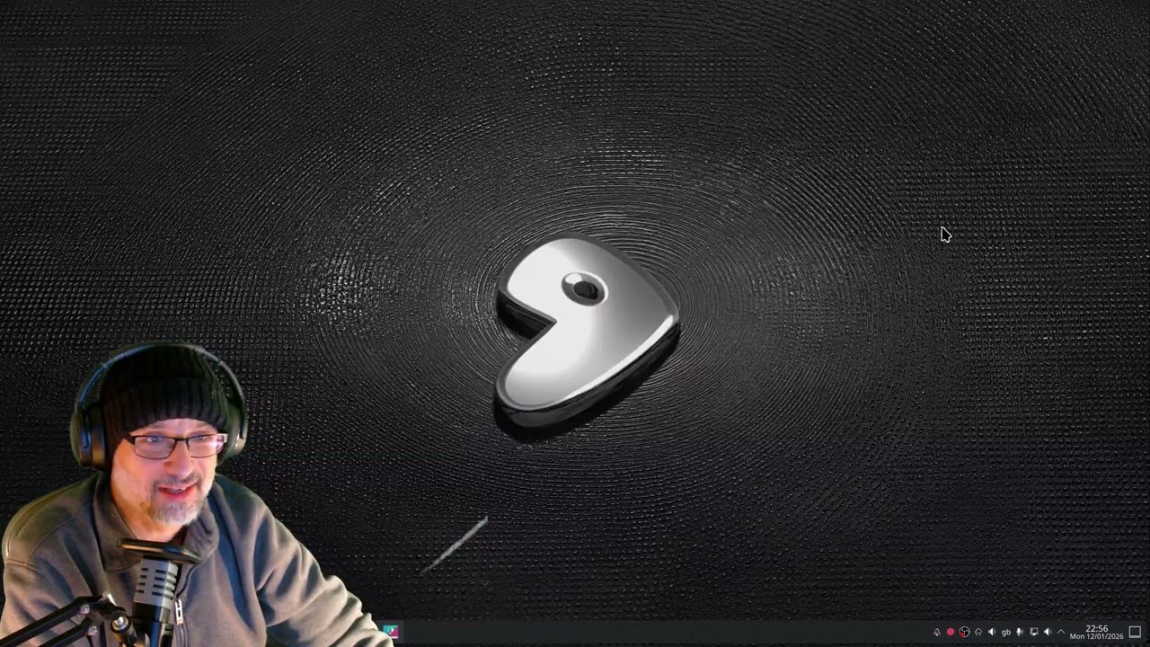 I’ve hired an artist to make a wallpaper for my Linux community. 