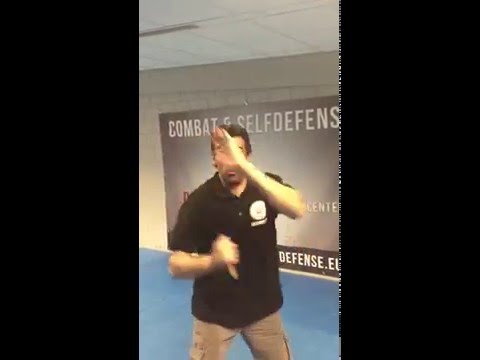 Kubotan, Tactical pen, Pocker tick demo by Francisco