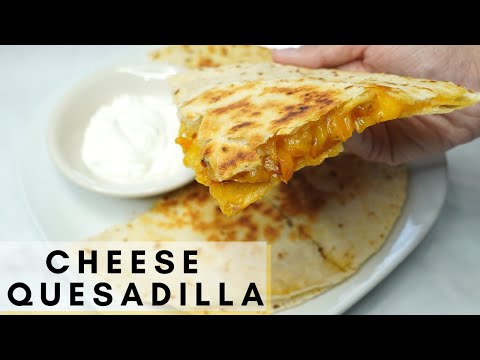 QUICK AND EASY CHEESE QUESADILLA RECIPE #shorts