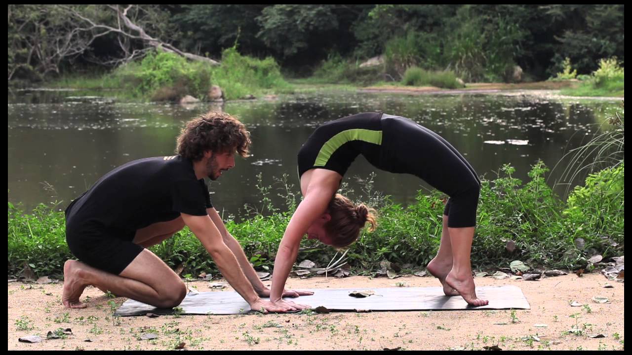 Assited Wheel (Upward Bow Pose or Urdhva Dhanurasana) with Christophe Cappon