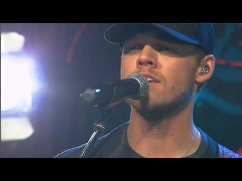 Meet Singer/Songwriter Sam Riggs – Knightleyemma