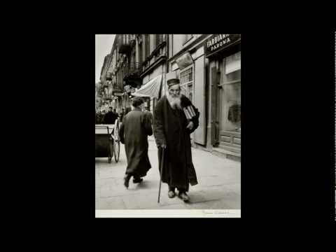 Descendants of Light: American Photographers of Jewish Ancestry by Penny Wolin (Archive)