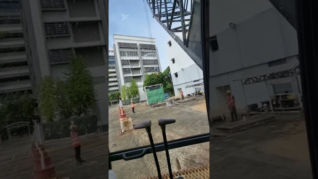Crawler Crane test SG