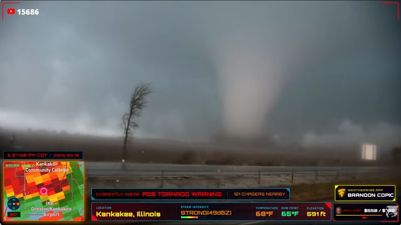 🔴LIVE Illinois Tornado Threat – Real-Time Storm Chase Coverage