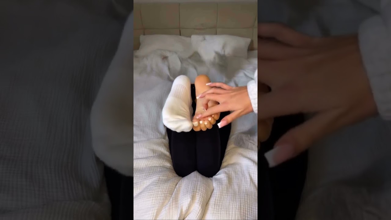 Detached girl legs 4