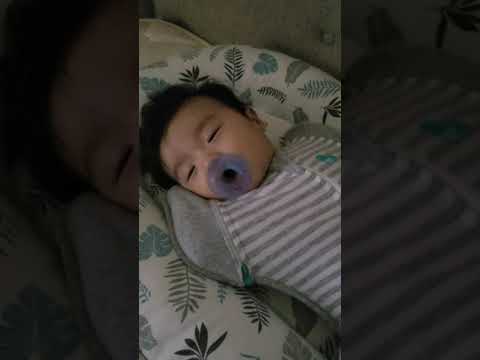 Gabe putting himself to sleep by shaking his head