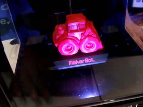 Makerbot Replicator Series 5 3d printer has some cool new upgrades