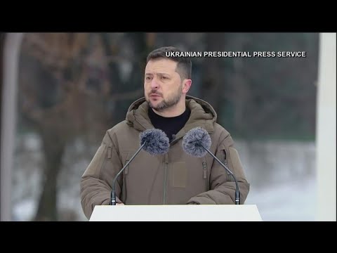 As Ukraine marks year of war, Zelenskyy vows to secure victory