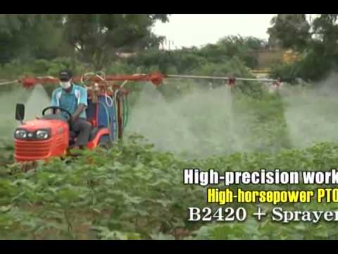 Kubota India B 2420 tractor in cotton