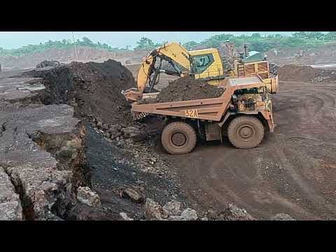AMAZING MINING WORK WITH KOMATSU PC2000 SHOVEL, 100 TONNE DUMPER, IRON ORE MINING AND PROCESSING