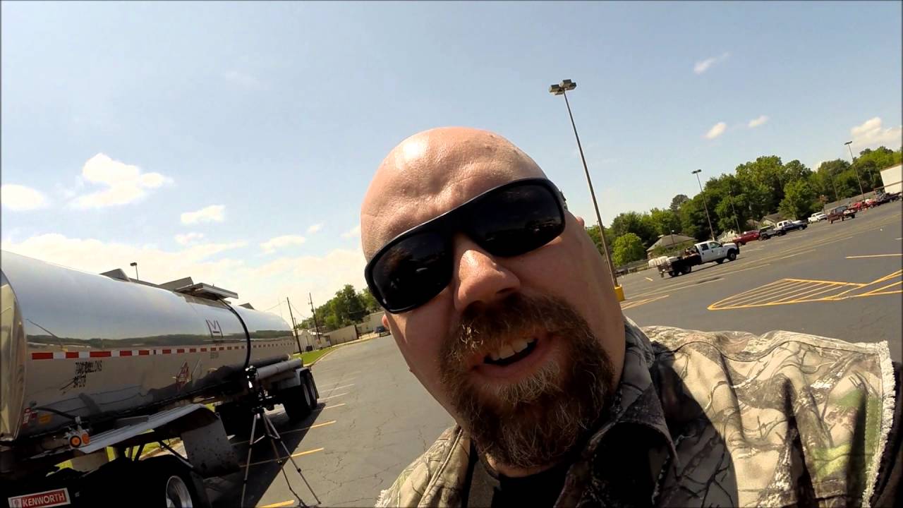 Bonehead Truckers: Flip Flops & Pajama Pants (with Yukon Cornelius)