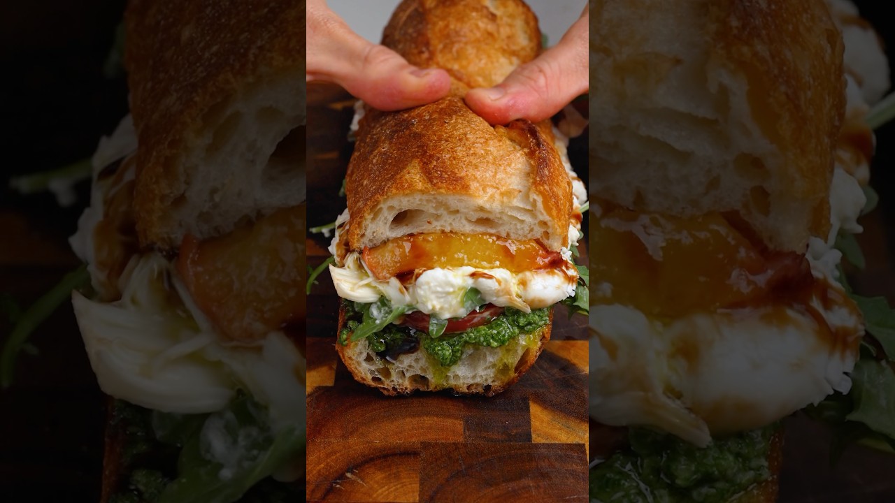 Peach, Pesto & Burrata Sandwich #shorts