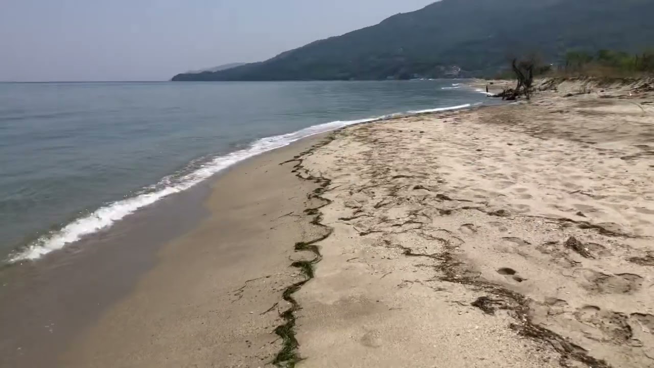Η «απείρακτη» παραλία της Λάρισας: Το πέρασμα μέσα απ’ το ποτάμι, το ...