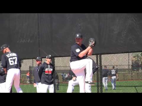 2017 Tigers Spring Training - Justin Wilson Throws Bullpen Session
