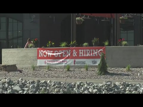 Illinois minimum wage increases to $14 per hour