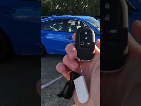 2024 Honda Civic Hatchback Sport Touring Remote Details