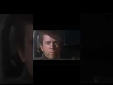 'Mad Max 2' scene - Mel Gibson (1981)