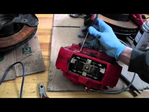 How to remove pads on a Brembo DC5 Type-R caliper.