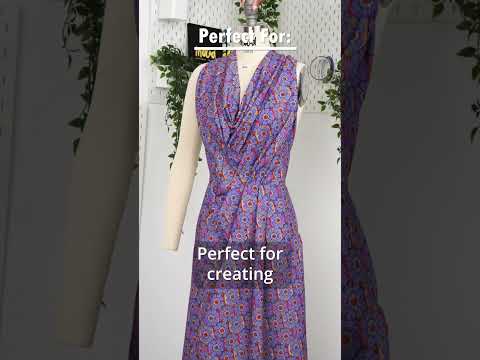 Mood Exclusive Luxe Polyester Crepe #fashion #designerfabrics #sewing #sewist