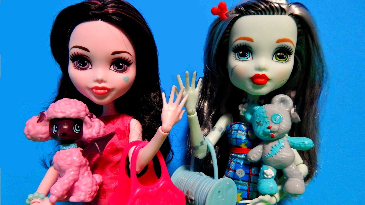 Monster High Beast Pets Draculaura & Frankie Stein Dolls