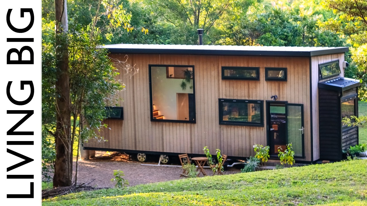 This Magnificent Three-Bedroom Aussie Tiny Home Overflows With Unique ...