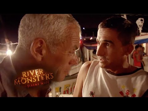 Piranhas Leave Only His Skeleton | HORROR STORY | River Monsters