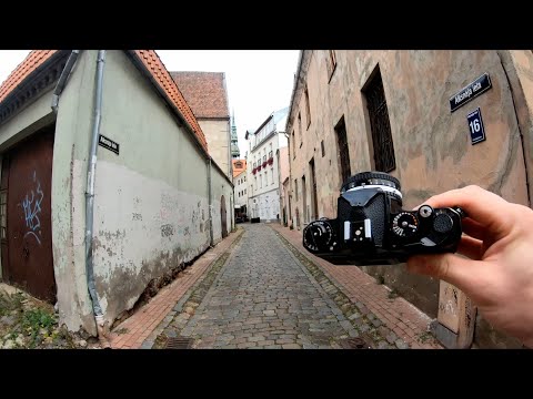 Which is the best prime lens for travel? testing out the 50mm in Riga, Latvia
