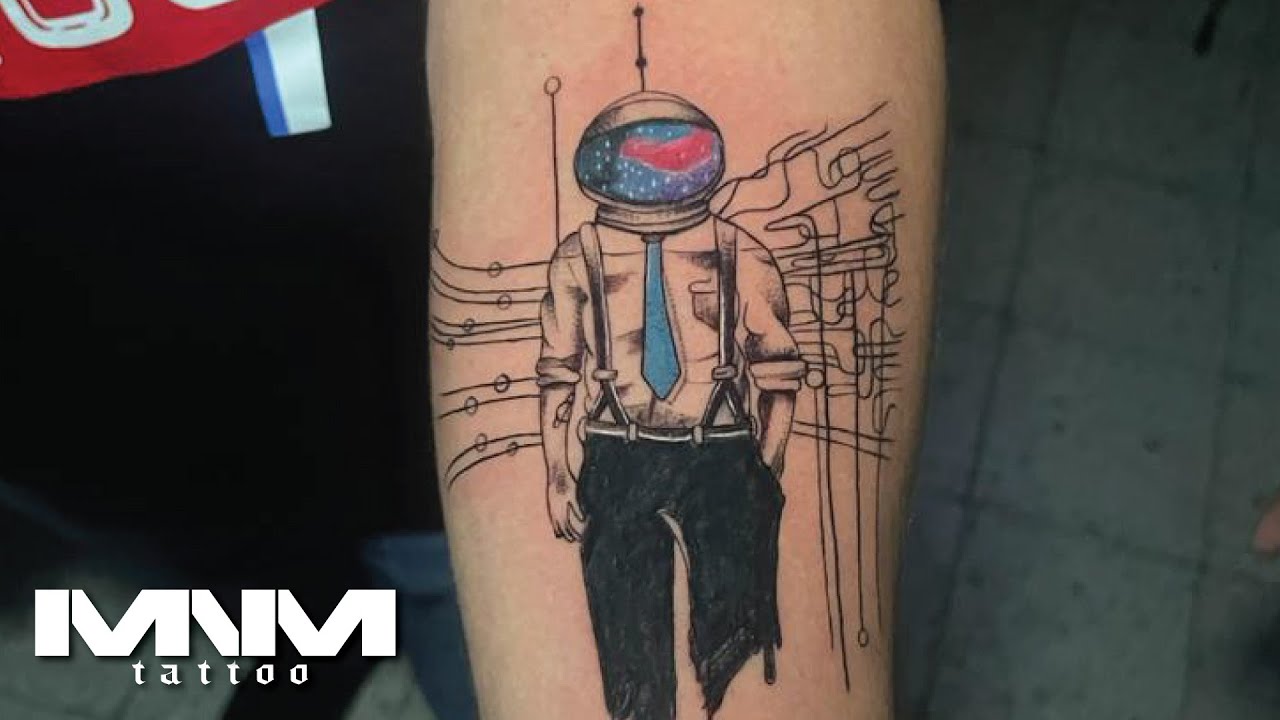 Cool Astronaut Tattoo Designs By MNM Tattoo #elpulpotatu #Astronaut #cooltattoo