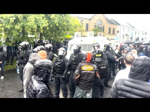 Heavy police presence in Portadown as N.Ireland unrest spreads | AFP