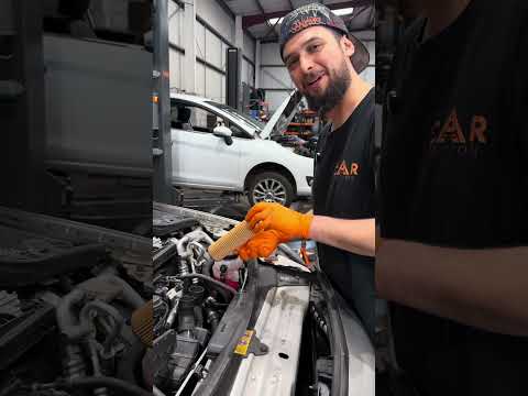Mercedes C class in for a full service π¦Ύ