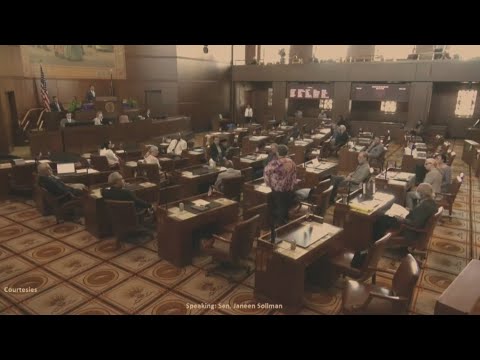 Political science expert talks Oregon GOP Senate walkout, 2024 presidential race