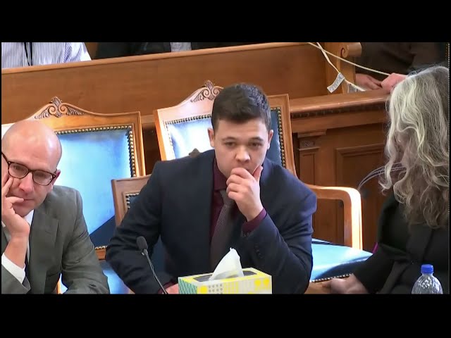 "How do you fail lip sync": Kyle Rittenhouse and girlfriend's TikTok ...