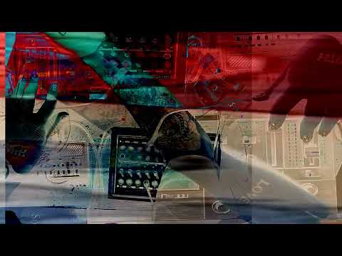 “PULL APART” – Aliyah aziz