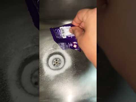 Sink Blocked Pipe Cleaning Tips #sandhyakbeautytips #youtubeshorts /Blocked pipe