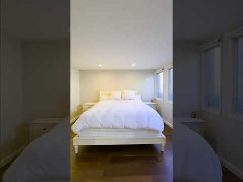 Home Tour of 930 N Clark St Unit H