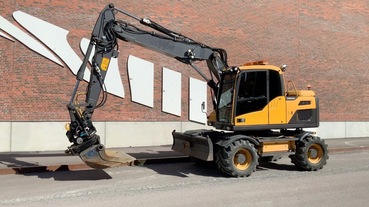 Grävmaskin Volvo EW140D, Eskilstuna, Klaravik auktioner