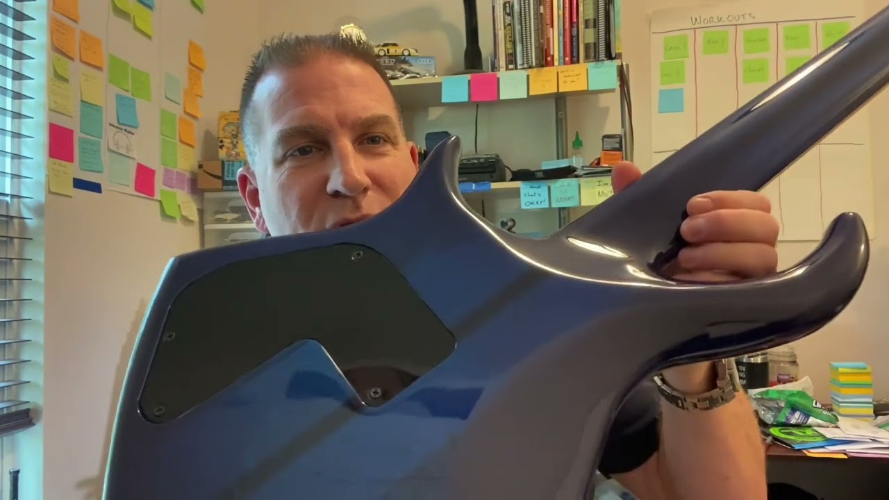 Warrior Dran Michael 5 Bass Guitar