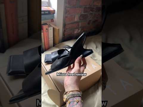 Miista review: comfortable, wide feet friendly & true to size ~ #leathershoes #comfortableheels