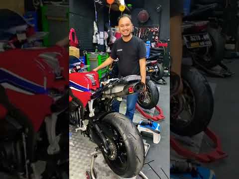 CBR600RR 2022 #exhaust #motorcycle #motorbike #vehicle #bikelife #honda