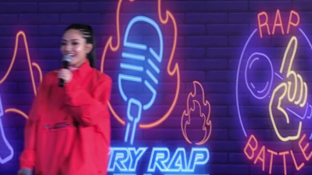 Bunga Facts: 8 Things To Know About The First Hijabi Rapper From M'sia