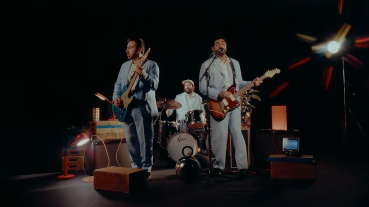 Fresno lança “Eu Nunca Fui Embora“, primeiro single de novo álbum | CNN ...
