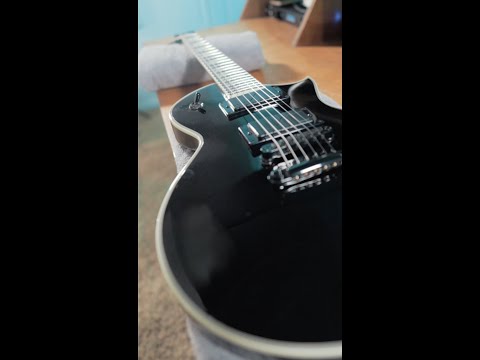 Restringing an ESP LTD EC-1000s #shorts