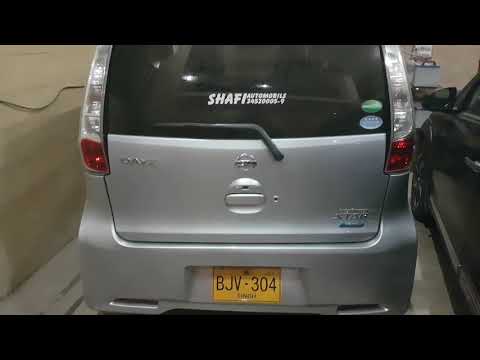 Nissan dayz vs honda BR-V sound acceleration